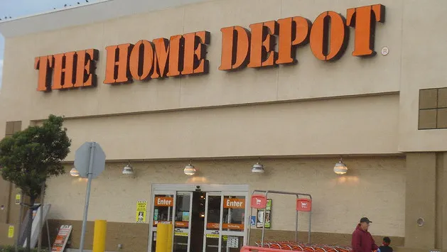 Home Depot buys back HD Supply in $8B deal | Retail Dive