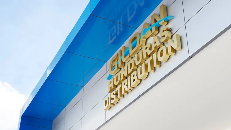 Gildan reinstates Glenn Chamandy as CEO | Fashion Dive