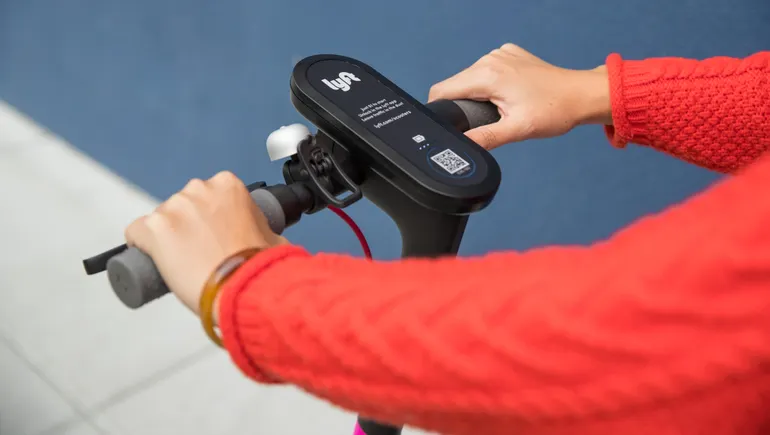 Lyft app to feature bike lanes for safer riding | Smart Cities Dive