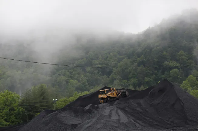 Arch Resources, Consol Energy to form $5B coal company | Manufacturing Dive