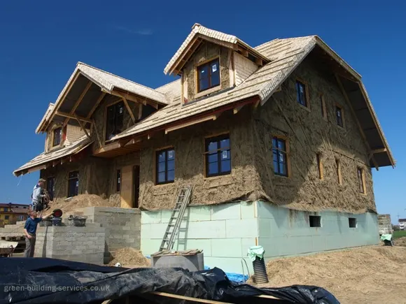 Green building growth set to add $304B to GDP by 2018 | Construction Dive