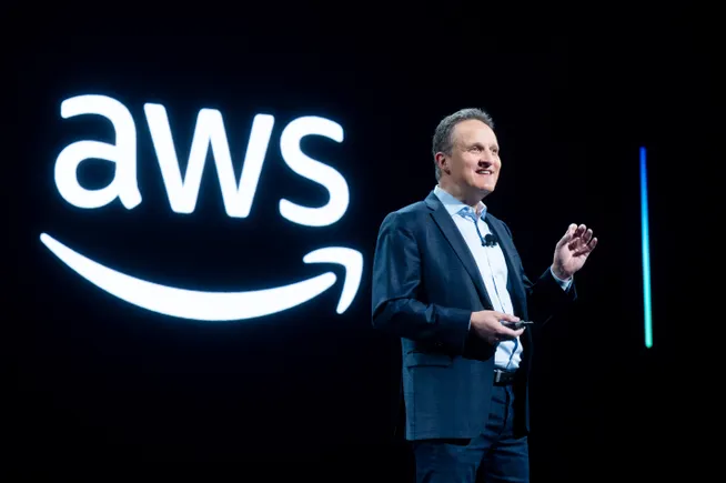 AWS leans on AI to decarbonize data centers | CIO Dive