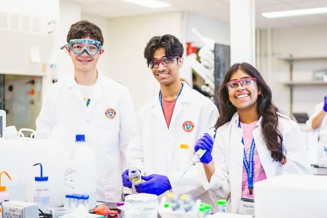 Closing the gap in STEM readiness: The advantage of providing work ...