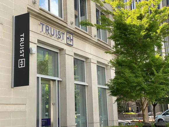 Truist looks to optimize digital onboarding | Banking Dive