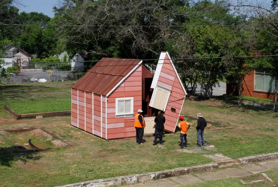 Ala. house, after artist's treatment, unfolds to be a theater ...