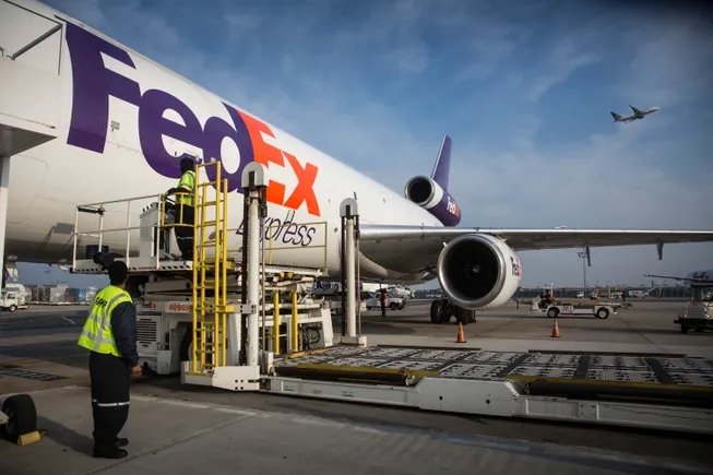 FedEx Express taps Richard Smith, son of founder, as next CEO | Supply ...