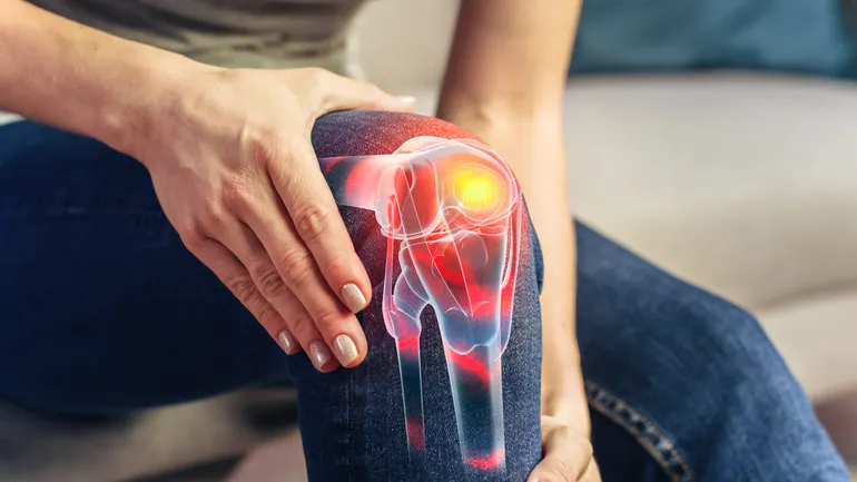 Zimmer wins FDA approval for cementless partial knee implant | MedTech Dive