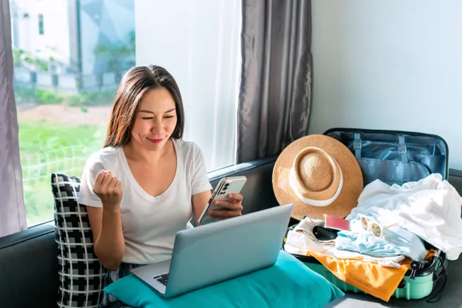 Expedia debuts AI-powered virtual concierge Romie | Hotel Dive