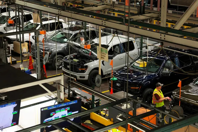Tariffs, supplier fire continue to batter Ford | Supply Chain Dive