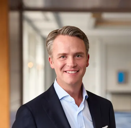 Four Seasons appoints Robert Fritz as executive chairman | Hotel Dive