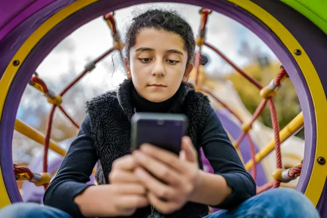 Screen time and mental health: How educators can make smart choices ...