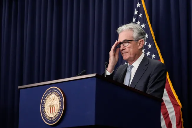 Fed redoubles inflation fight, raising main rate 75 basis points | CFO Dive