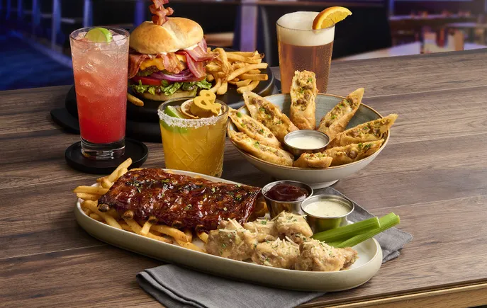 Dave & Buster’s rolls out revamped menu | Restaurant Dive