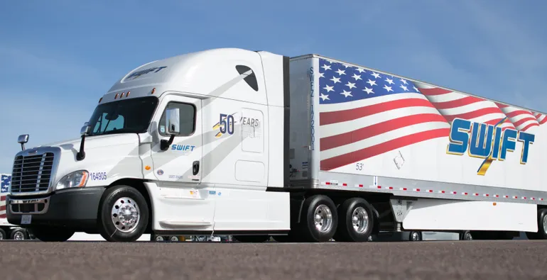 Knight-Swift moves to buy US Xpress for over $800M | Trucking Dive