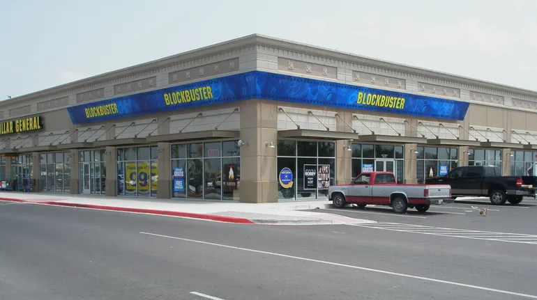 A timeline of Blockbuster's ride from megahit to flop | Retail Dive