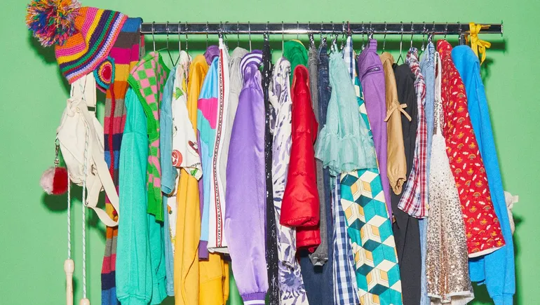 H&M taps ThredUp for resale program | Retail Dive