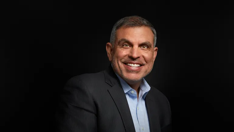 Intuitive CEO Gary Guthart to step down after 15 years | MedTech Dive