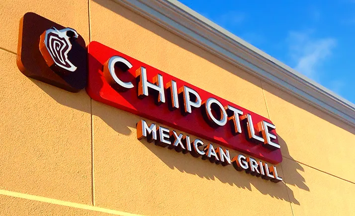 Chipotle Mexican Grill pledges 50% diversion by 2020 | Waste Dive