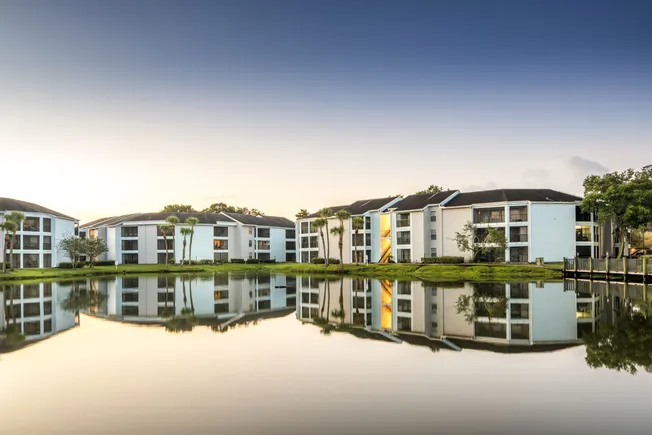 Scott Maddux named CEO at Sunstone Two Tree | Multifamily Dive