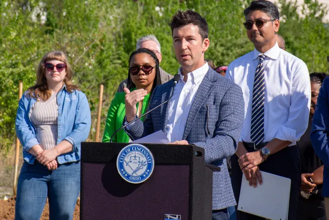 Cincinnati is turning a blighted former landfill into a solar energy ...