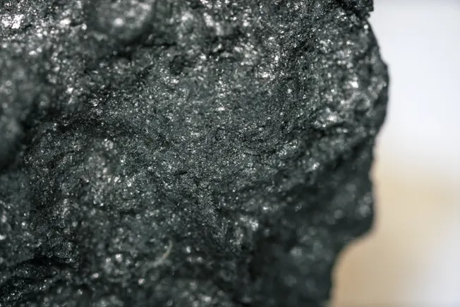 China moves to limit exports of graphite | Supply Chain Dive