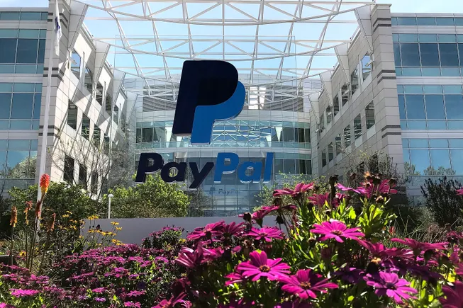 PayPal expands tie with Meta | Payments Dive