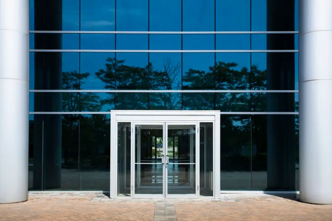 JLL’s Work Dynamics revenue surges 17% year over year, leads Q2 boost ...