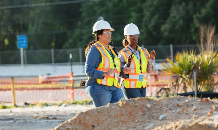 OSHA finalizes PPE standard for construction | Construction Dive