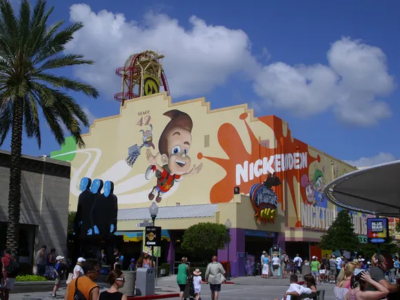 Nickelodeon announces new retail space in Times Square | Retail Dive