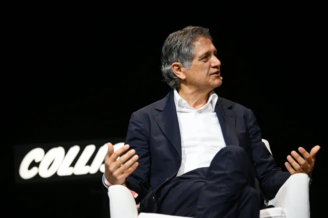 Masimo CEO, founder Kiani resigns | MedTech Dive