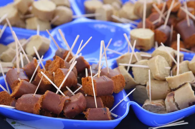 Product sampling returns to marketing limelight | Food Dive