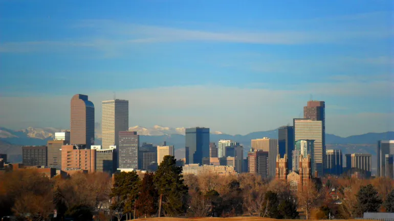 Denver targets 80% emissions cut by 2050 in new climate plan | Utility Dive