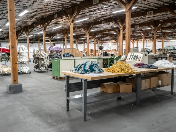 Textile recycling, reuse missing from FTC’s Green Guides, group says ...