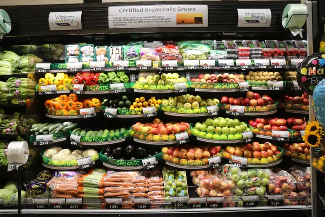 John Legend launches shuttle service in Ohio food desert | Grocery Dive