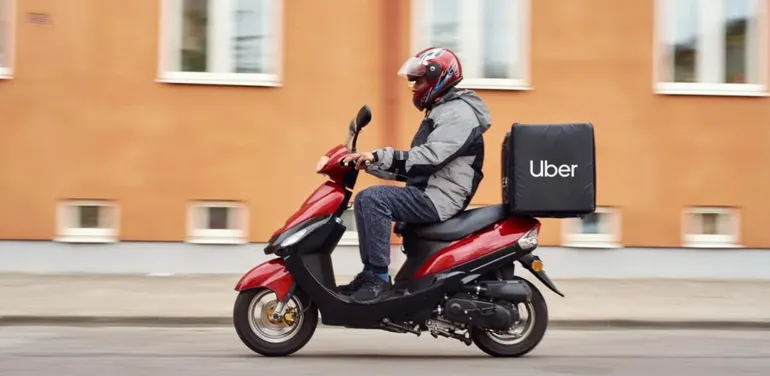 Uber grocery executive named to lead delivery operations | Grocery Dive