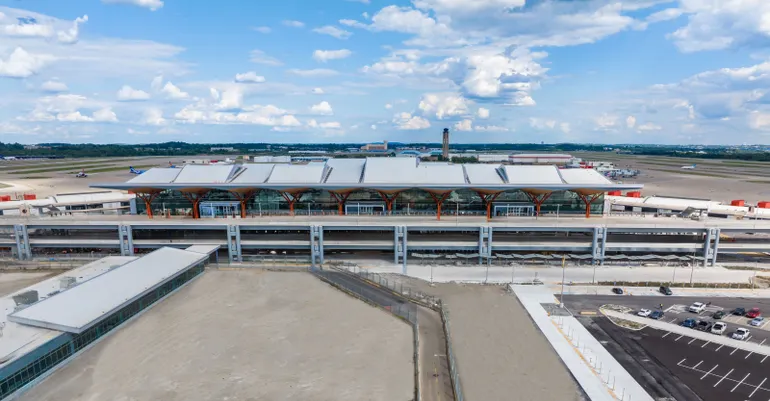 What is overhaul? Definition for overhaul in construction & building ...