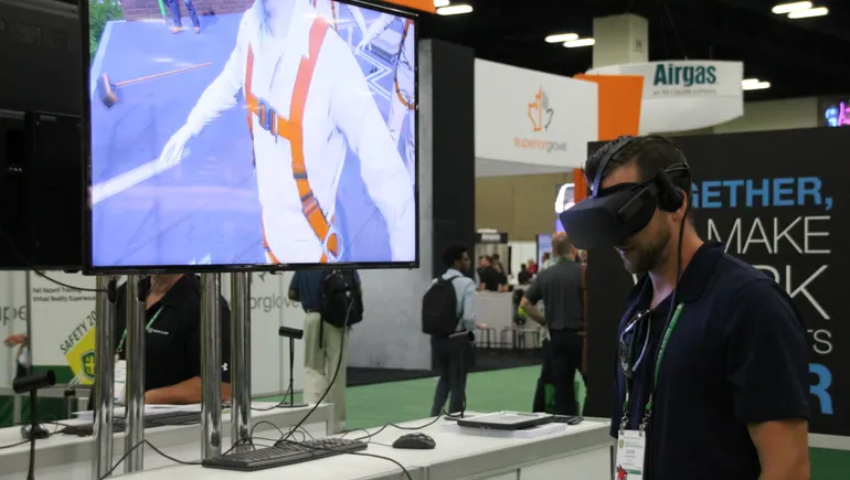 App uses virtual reality to address fall protection | Construction Dive