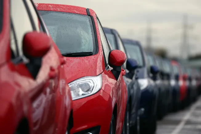 Tracking US auto sales by month | WardsAuto