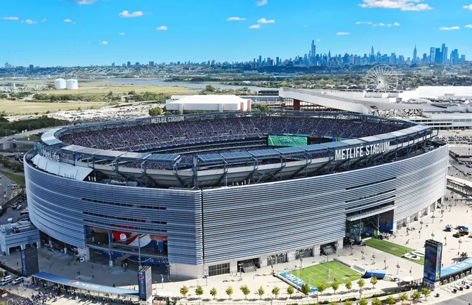 Skanska begins World Cup upgrades on MetLife Stadium | Construction Dive