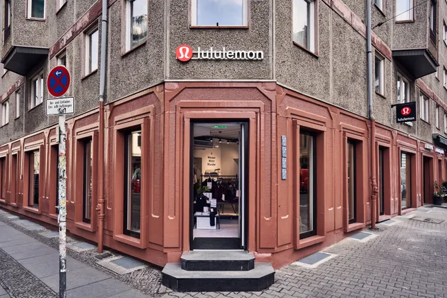 Lululemon leverages RFID, supplier relationships to manage inventory ...
