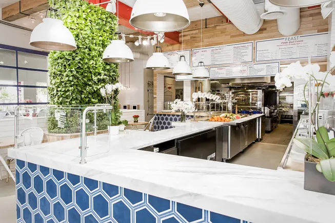 Walmart's new restaurant tie-up is a feast for the young and wealthy ...