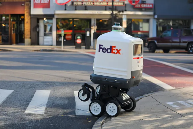 FedEx and Amazon still haven’t figured out sidewalk delivery robots ...