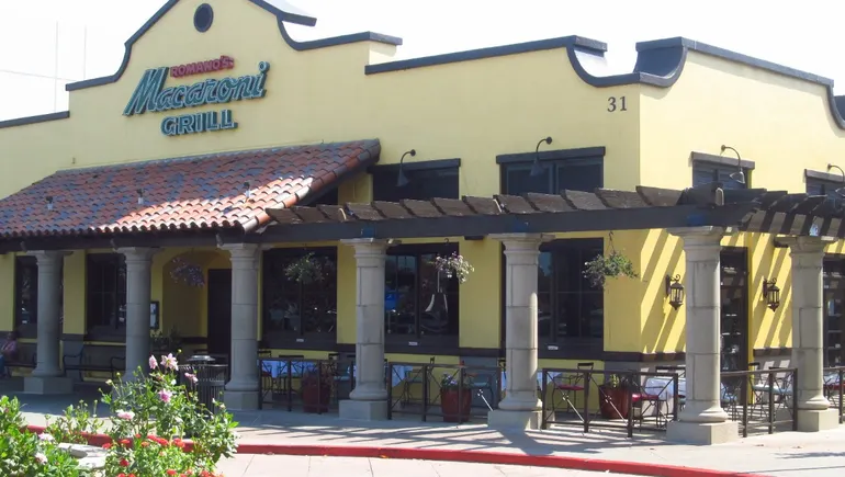 Macaroni Grill eyes 2nd acquisition | Restaurant Dive
