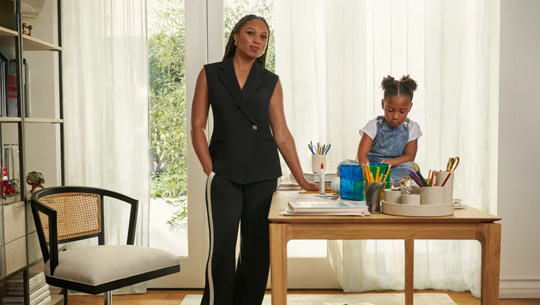 Spanx pushes into apparel with first-ever global campaign | Marketing Dive