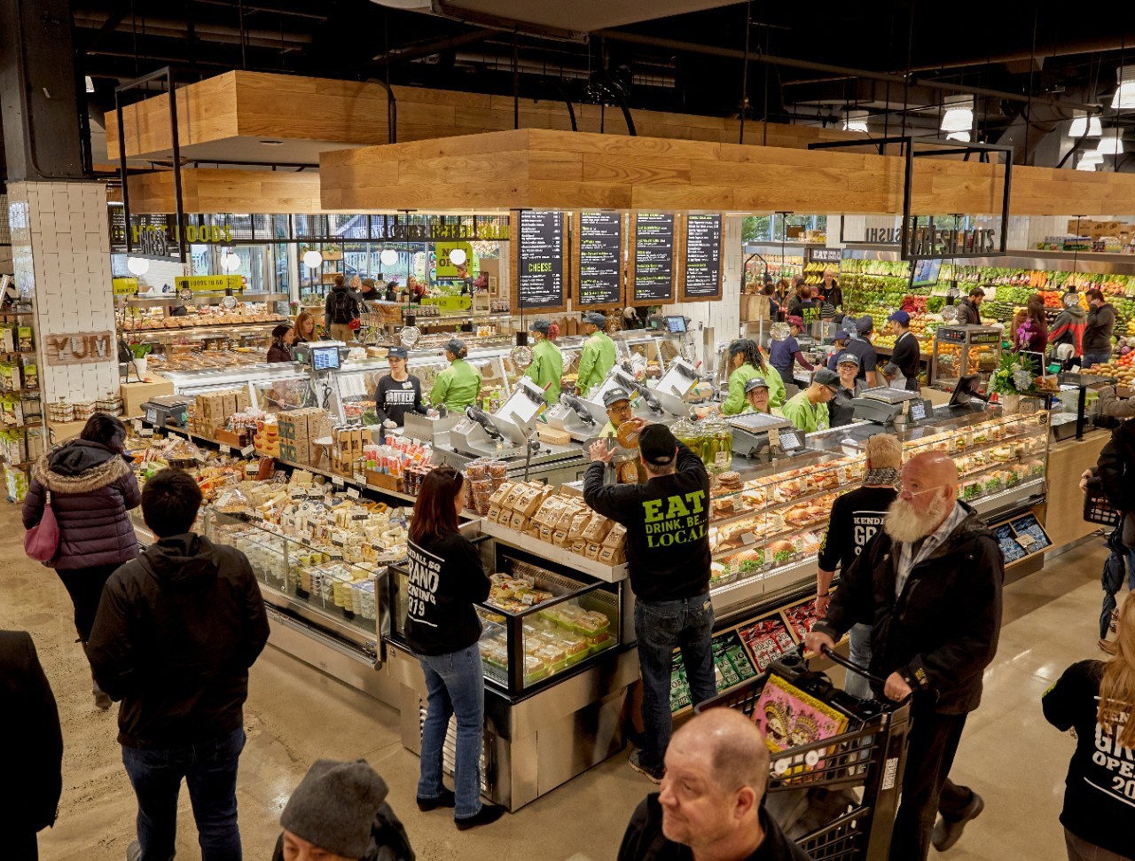 Inside the store: Brothers Marketplace | Grocery Dive
