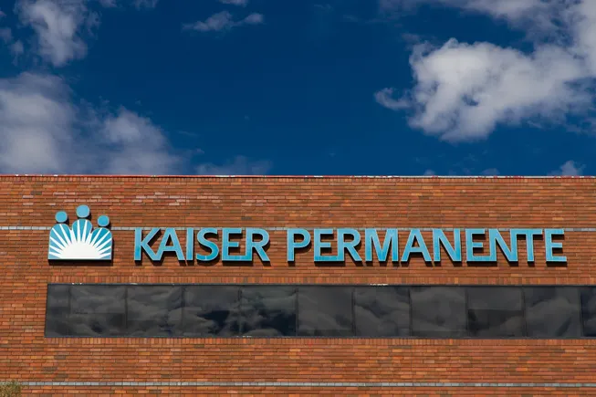 Thousands of Kaiser mental health clinicians to strike in Northern ...