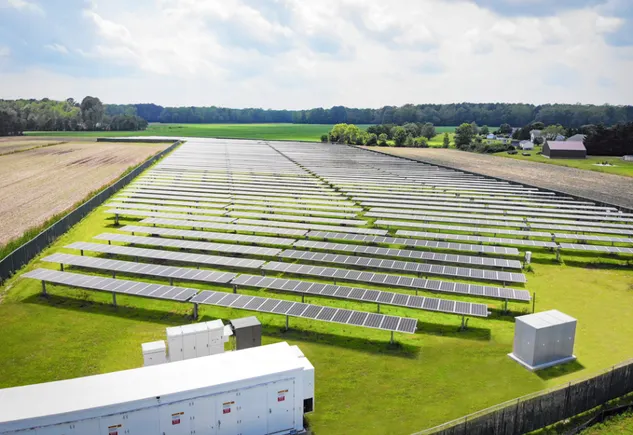 Solar-plus-storage: 3 reasons why they’re better together | Utility Dive