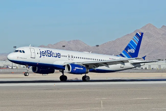 JetBlue apologizes after employee dressed up as 'homeless' person for ...