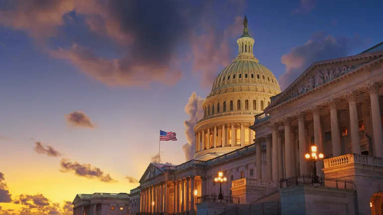 Powell on Capitol Hill, Climate Disclosure Vote, and Metric of the ...