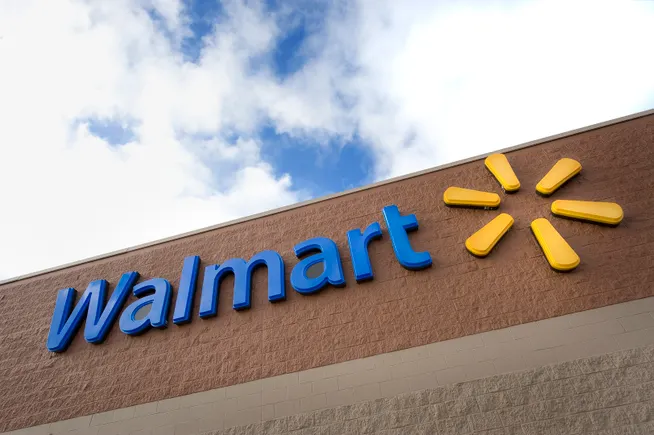 Wal-Mart is slashing prices and deepening deflation woes for retailers ...
